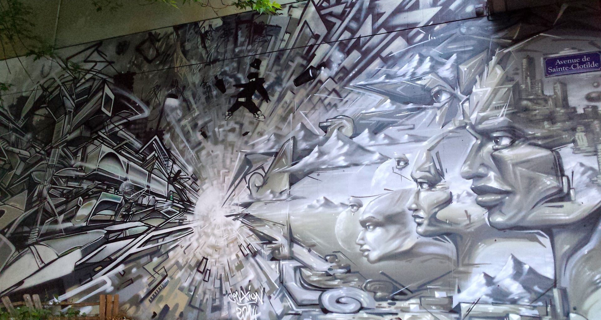 Graffiti noir et blanc, Monk-e, Joule et Bandi - Nadib Bandi Graffiti mural