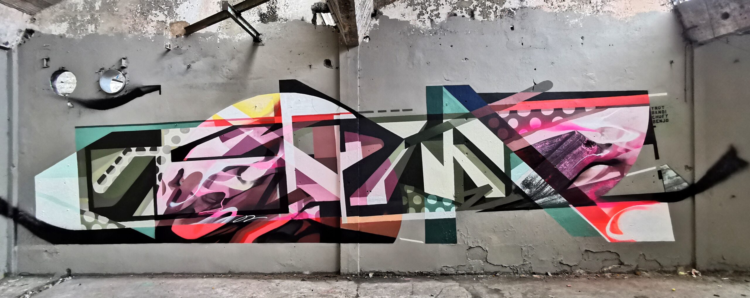 Built together mural collaboratif - Nadib Bandi Graffiti mural